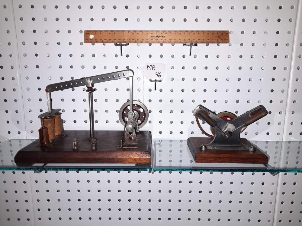 ANTIQUE STEAM POWERED GENERATOR (WORKING ORDER) ANTIQUE STEAM POWERED ...