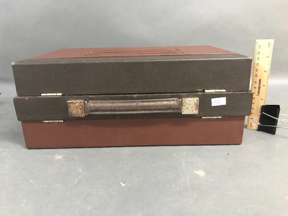 Vintage Australian Portable Valve Radio