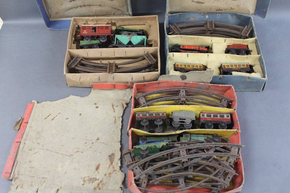 3 Vintage Clockwork Hornby Trains Box Sets - Boxes As Is but Sets in ...