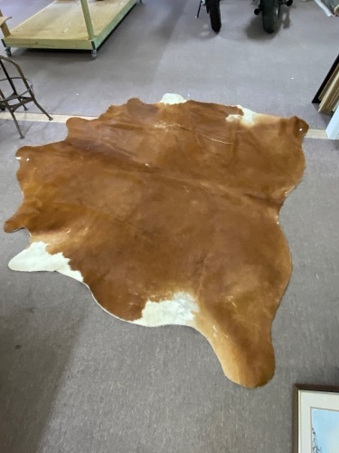 Koldby Large Ikea cow skin rug