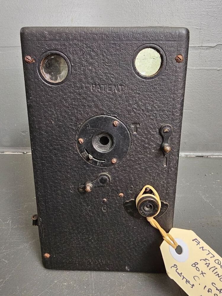 Antique Falling Plate Box Camera C.1890s - Plates Inside
