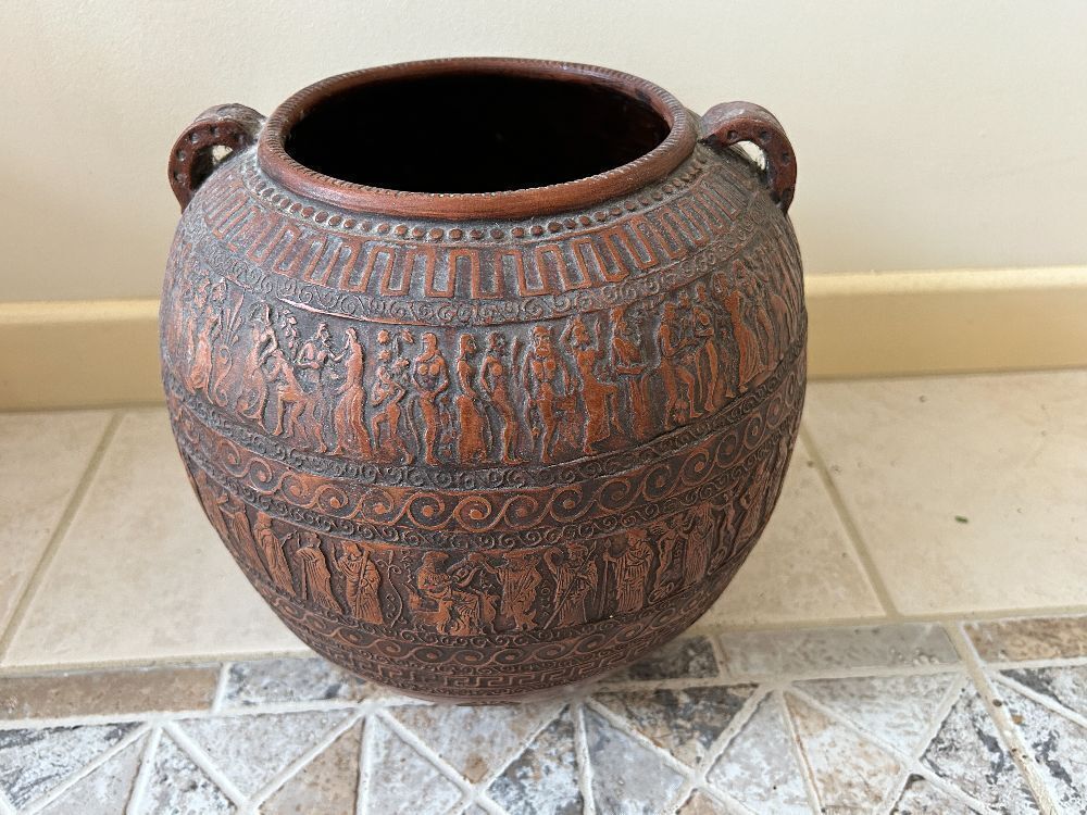 Small Greek pottery pot